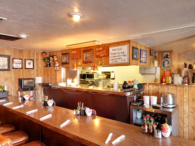 Counter seating: where solo diners become regulars and the coffee cup is always at least half full, never half empty.