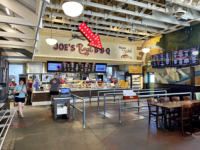 The ordering counter&mdash;where dreams come true and diets go to die. That red arrow points to your imminent happiness.