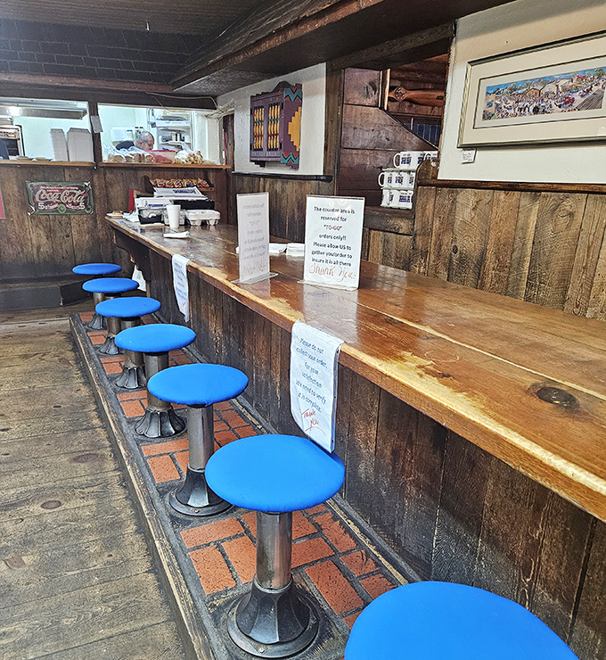 The counter seats&mdash;where solo diners become regulars and the best local tips are exchanged over coffee refills.