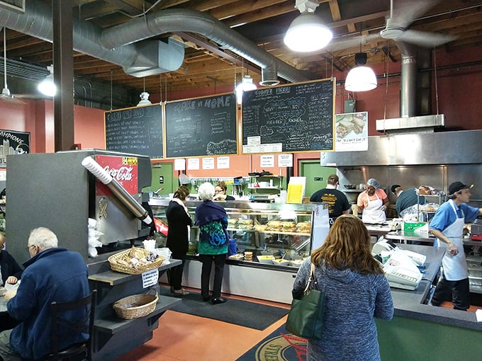 The lunch rush &ndash; a beautiful choreography of hungry patrons and efficient service that would make Broadway producers jealous.