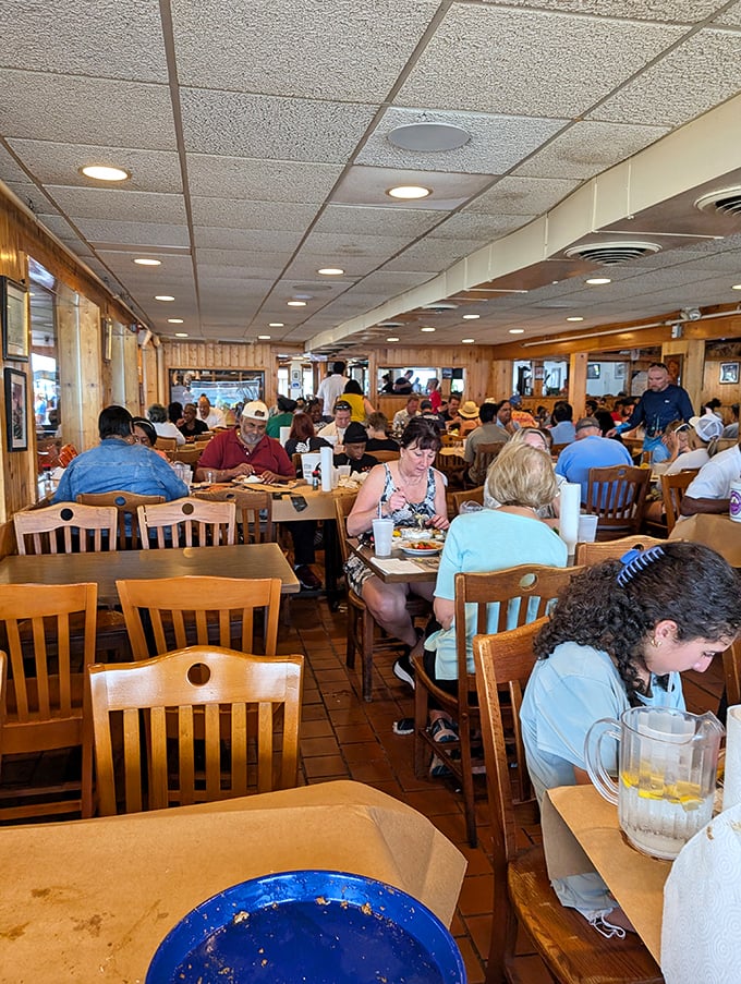 A packed house of happy diners&mdash;the universal sign that you've found a place worth writing home about. Notice the absence of phones and presence of conversation.
