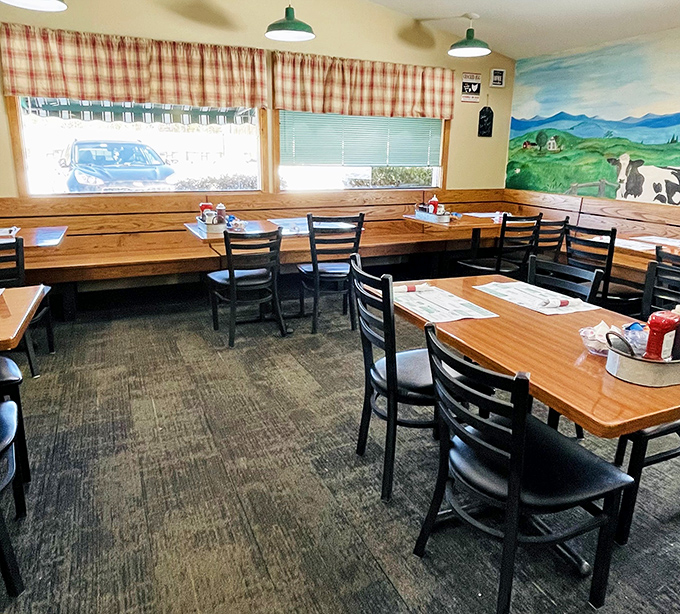 Another angle of dining room democracy where everyone's vote counts for seconds.