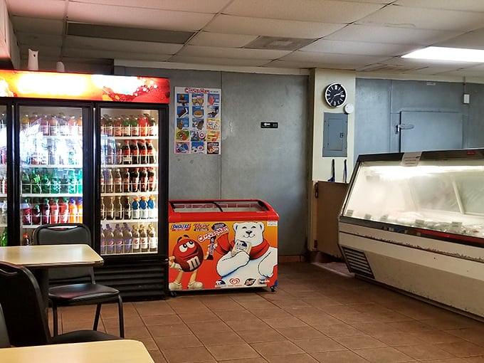 No interior designer was harmed in the making of this restaurant. Just honest surroundings where the food does all the talking.