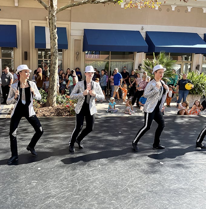 Performers bring unexpected entertainment to shoppers&mdash;proving The Market Common understands retail therapy should include actual therapy.