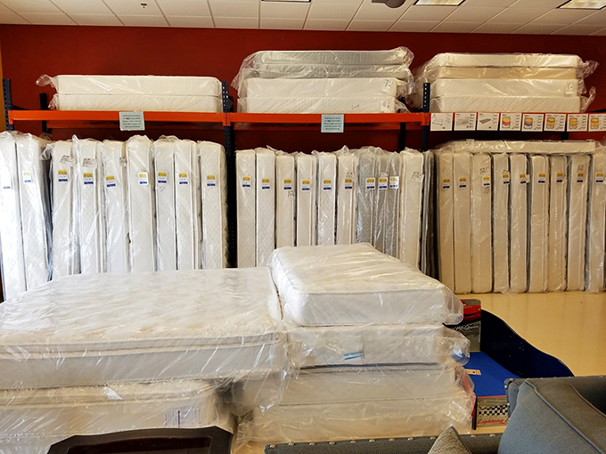Dream delivery service! These pristine mattresses promise better sleep without the nightmare of full retail pricing.