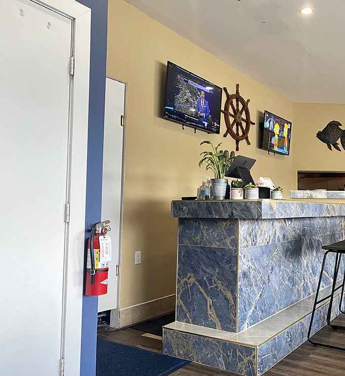 The order counter where dreams become reality &ndash; or at least where hunger becomes satisfaction.