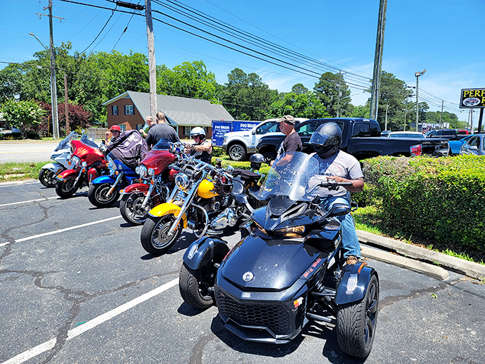 Popular with the two-wheel crowd. Even motorcycle enthusiasts know where to find the best burgers in Smithfield—follow the chrome to the good stuff.