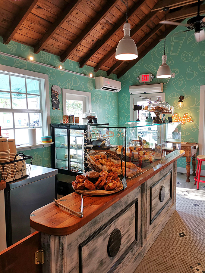 The pastry counter is a dangerous place for those with little willpower&mdash;each croissant and muffin practically begging to join your breakfast order.