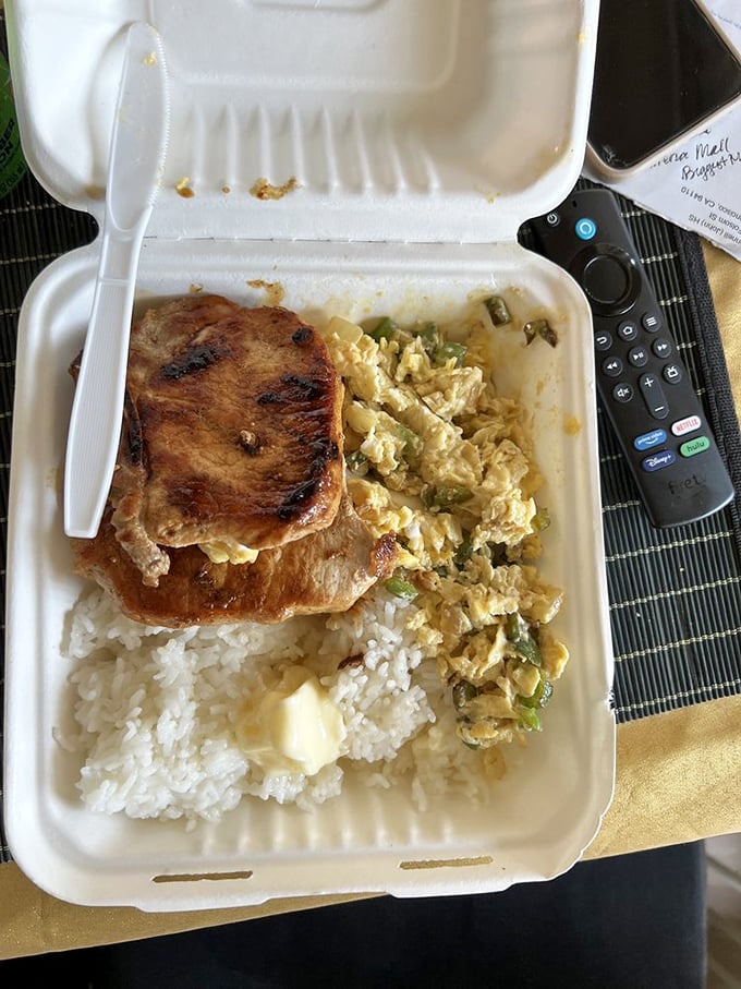 Takeout that travels well&mdash;a rare achievement in breakfast engineering. Someone's workday just got significantly better.