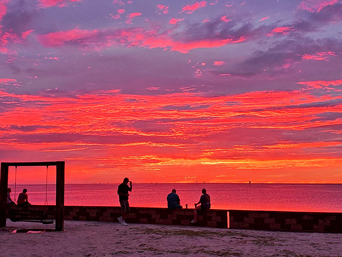 Hudson's sunsets don't just end the day&mdash;they celebrate it with a technicolor sky show that makes even smartphone cameras look professional.