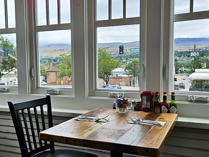 A table with a view that rivals the food for attention. Washington's rolling landscape provides the perfect backdrop for contemplative coffee sipping.