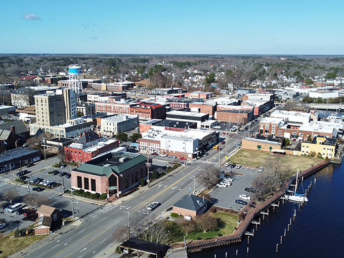 Elizabeth City's aerial view reveals the perfect balance of water, history, and affordability&mdash;the retirement trifecta!