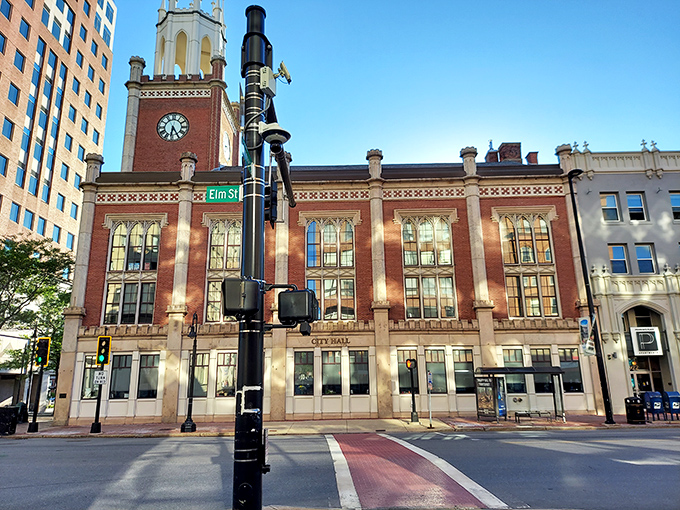 Manchester&rsquo;s City Hall clock tower doesn&rsquo;t just tell time&mdash;it tells you you&rsquo;re in the heart of New Hampshire&rsquo;s biggest city.