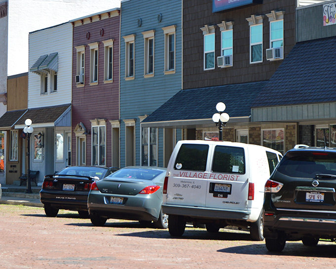 Metamora's storefronts feature colorful facades and vintage details, including a Route 66 shop that celebrates Illinois' road trip heritage.