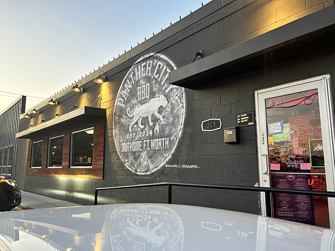 Panther City's modern industrial look brings Fort Worth BBQ into the twenty-first century stylishly.