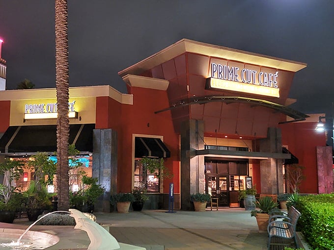 Prime Cut Caf&eacute;'s bright, modern take on the steakhouse experience is like your favorite classic rock song remixed for today.