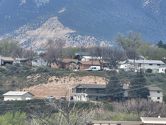 Rolling hills embrace small-town streets where mountain living becomes surprisingly affordable for Social Security budgets.