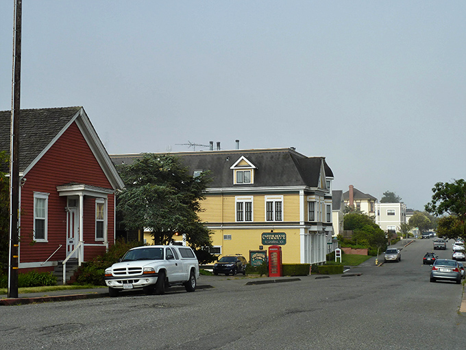 Eureka's downtown exudes retro charm, making it appealing to budget-conscious retirees.