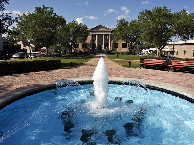 Leesburg's fountain dances in front of the courthouse like a liquid celebration of small-town pride and prosperity.