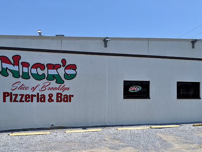 Beach location, big city pizza &ndash; where flip-flops meet authentic New York slices. 