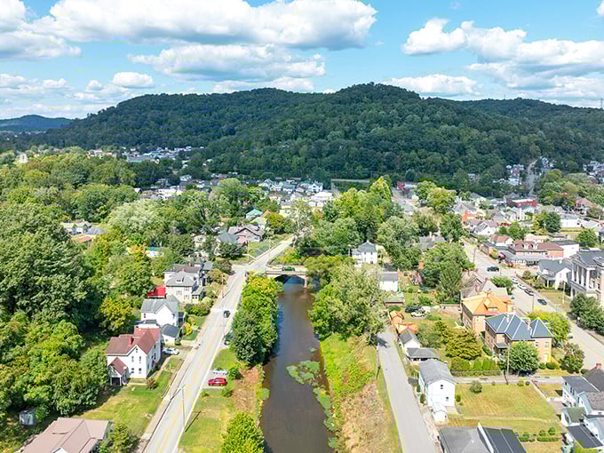 Creek-side living without the premium! Weston's winding waterway carves a path through neighborhoods where your retirement dollars flow further.