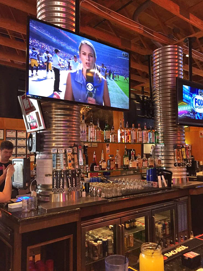 A bar built for both serious sports watching and serious eating &ndash; where the bartenders are as quick with recommendations as they are with refills.