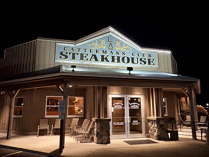 Cattleman's Club knows its audience &ndash; rustic charm and serious steaks for folks who take their protein as seriously as their handshakes.