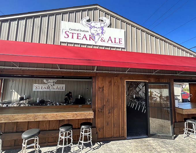 Central Station Steak & Ale offers a casual spot to enjoy a hearty meal. Red awnings and outdoor seating&mdash;summer evenings were made for this.