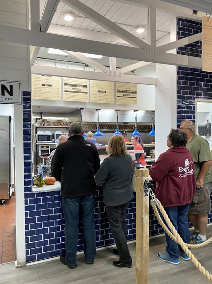 The ordering counter where seafood dreams come true. Where patient customers know greatness awaits at the end of that line.