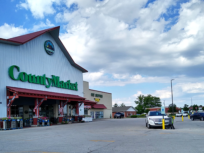County Market stands ready to provide everything from emergency ice cream runs to that forgotten ingredient in grandma's secret recipe.