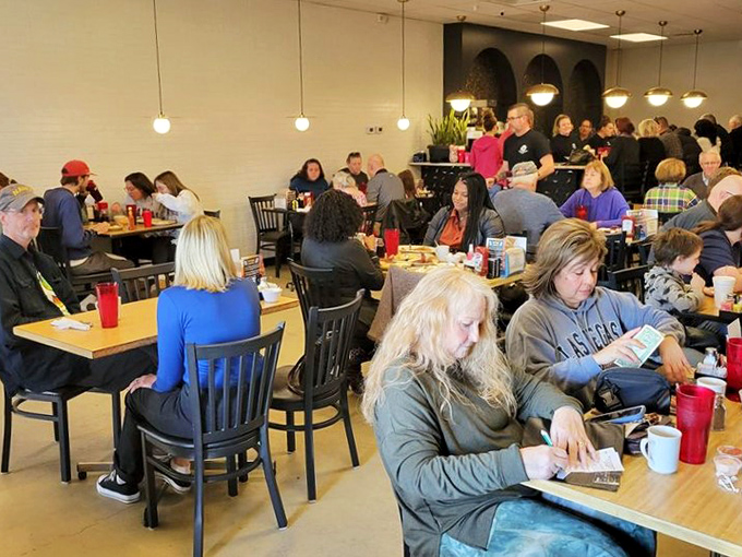 A packed house of happy diners &ndash; the universal sign that you've stumbled upon a place worth setting your alarm for.