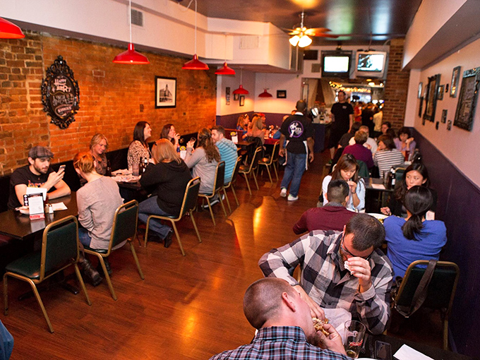 A full house at Nick's&mdash;where strangers become neighbors over shared plates and the universal language of "pass the ketchup."
