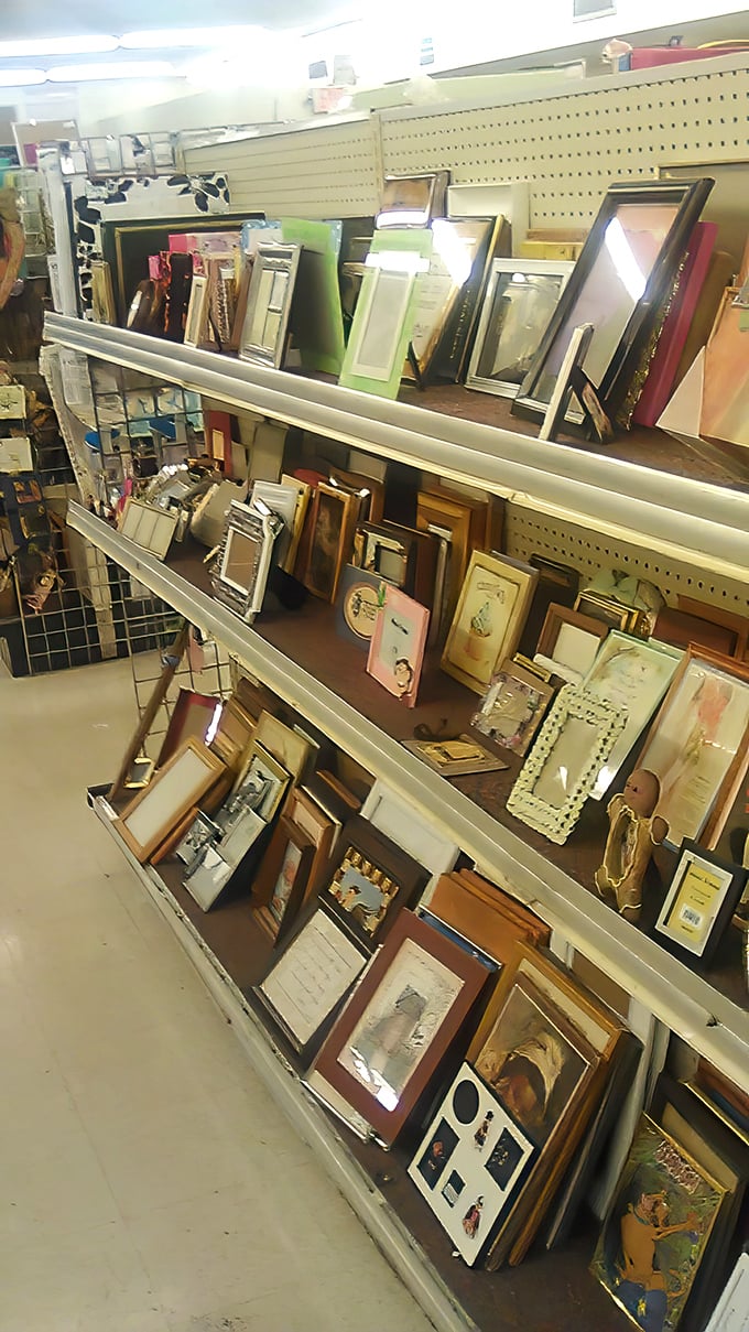 Picture frames galore&mdash;each waiting for your family photos or vintage art finds. One person's decluttered mantel becomes another's gallery wall.