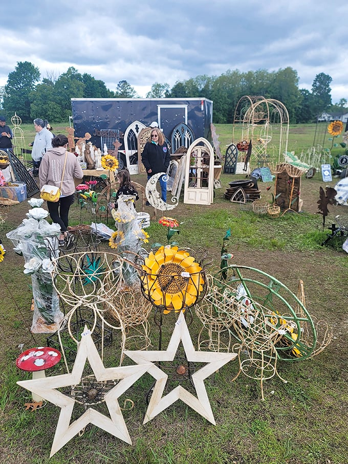 Garden whimsy at its finest! Metal stars and sunflowers stand ready to transform suburban yards into Instagram-worthy outdoor galleries.