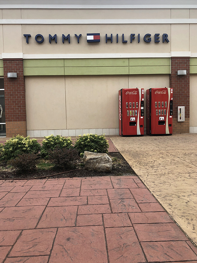 Tommy Hilfiger and Coca-Cola machines &ndash; an unexpected American fashion duo. One quenches your thirst for style, the other just quenches your thirst.
