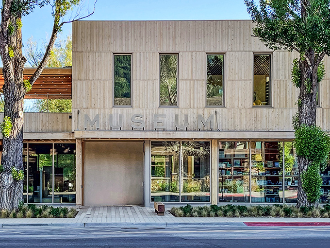 Modern architecture with mountain-town sensibility, where even the museums understand the assignment about fitting in beautifully.