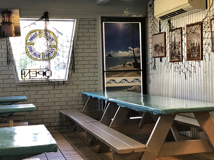 The nautical decor isn't trying too hard&mdash;it's just reminding you that your lunch was swimming in the ocean not long ago.