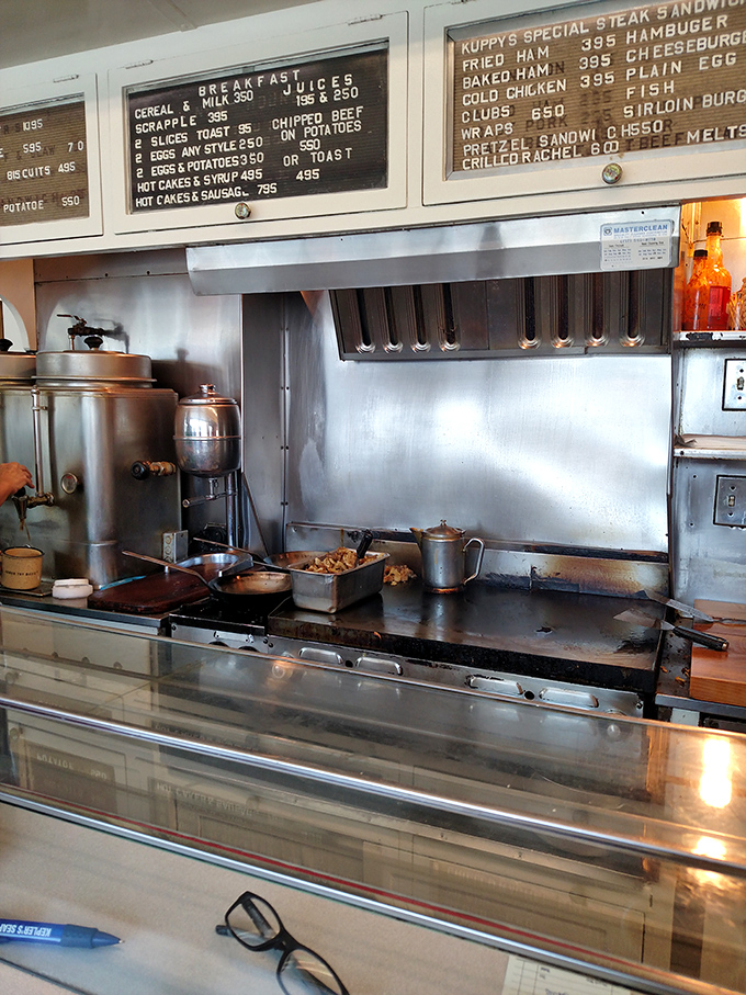 Behind the scenes where breakfast magic happens&mdash;no molecular gastronomy, just decades of griddle wisdom and perfectly seasoned cast iron.