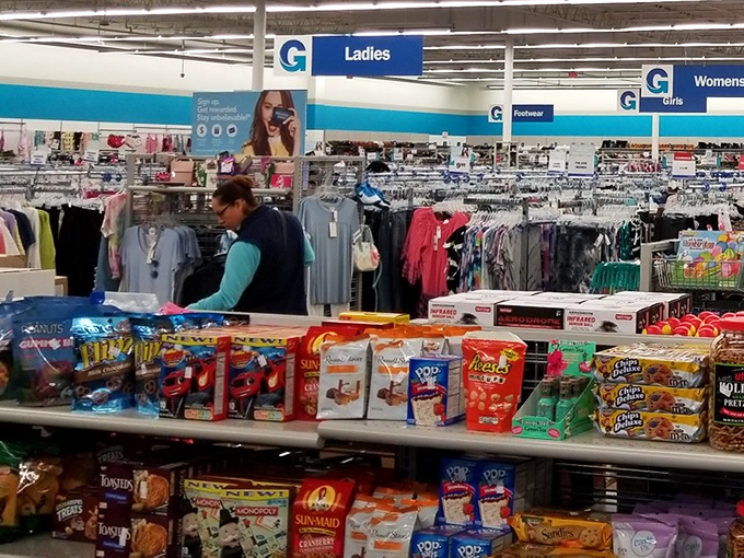 Snack attack central! Gabe's food section ensures you won't shop hungry with name-brand treats at prices that satisfy your wallet.