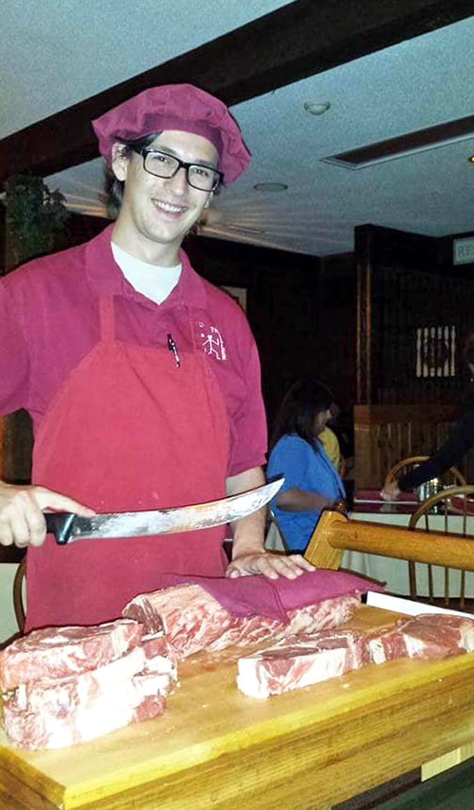 Watch the maestro at work &ndash; that's prime beef getting the star treatment it deserves.