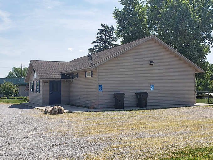 Tommy's Place looks exactly like where locals go when tourists aren't around to complicate things.