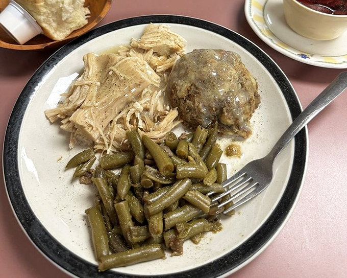 Turkey dinner that doesn't wait for Thanksgiving to make you grateful. Those green beans have clearly been simmering with purpose.