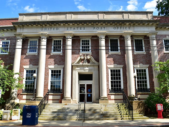 Putnam's stately post office reminds us of an era when public buildings were designed to elevate the spirit, not just process the mail.