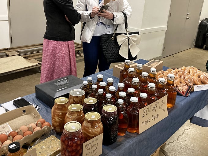 At Vermillion's Farmers Market, maple syrup and homemade preserves remind us that the best things still come in glass jars.