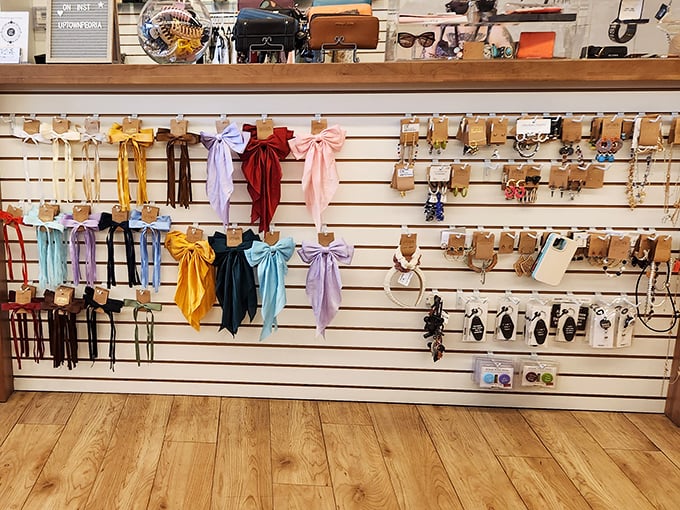 Accessory wall that transforms $25 into style multiplication. Those colorful hair bows are begging to jazz up a ponytail.