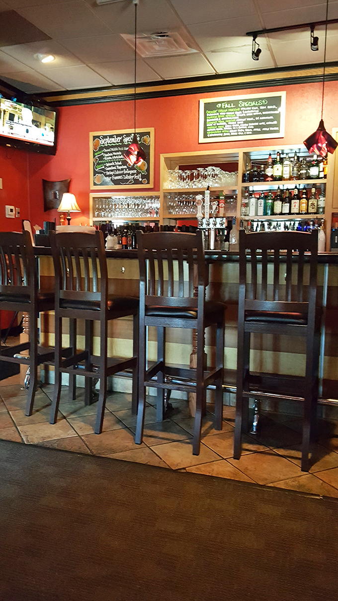 The bar at Papa Joe's&mdash;where Italian hospitality meets Ohio friendliness, and nobody's counting if you order a second glass.