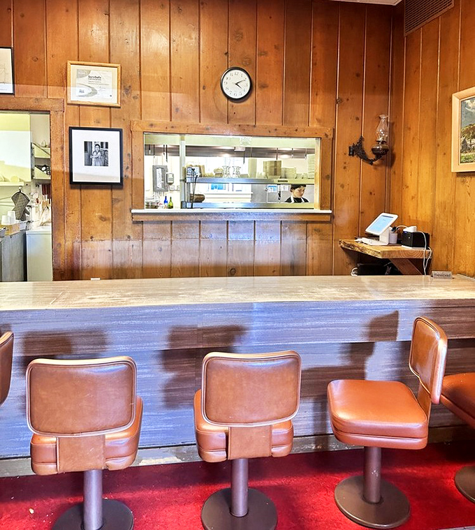 These bar stools have supported generations of hungry patrons, patiently waiting for a taste of coastal comfort food.
