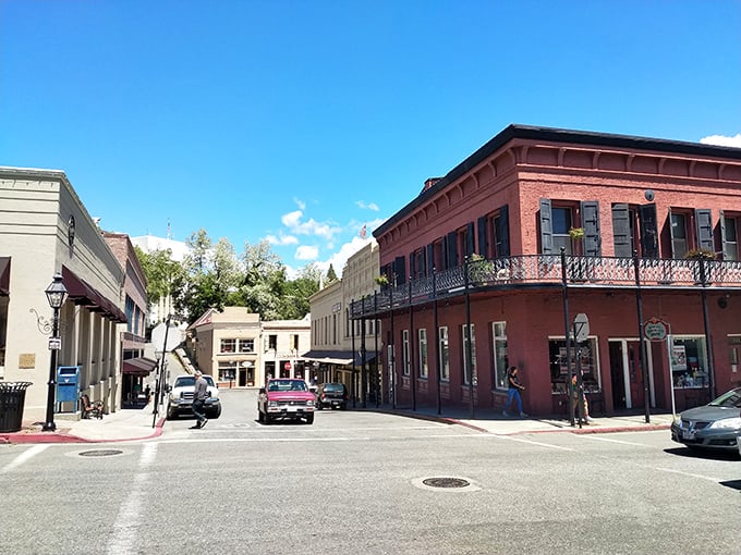 Broad Street's intersection feels like the crossroads of past and present, where Gold Rush architecture meets modern-day commerce.