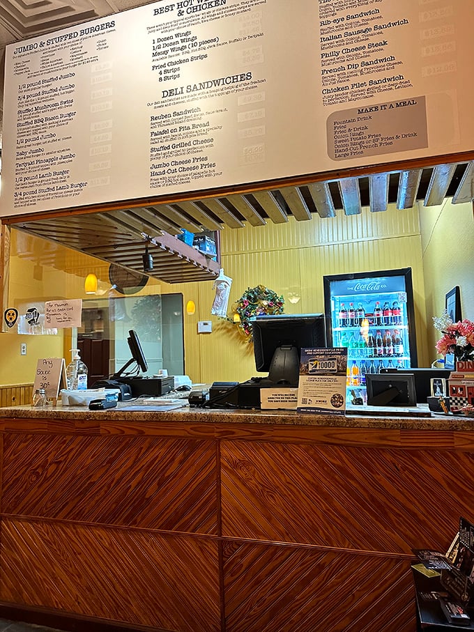 The order counter &ndash; where dreams are verbalized and hunger meets its match. Notice the soda cooler standing by for emergency thirst.