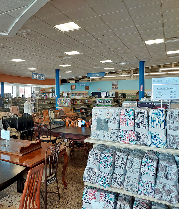 Inside this thrifting wonderland, where one person's "goodbye" becomes another person's "hello, gorgeous!"